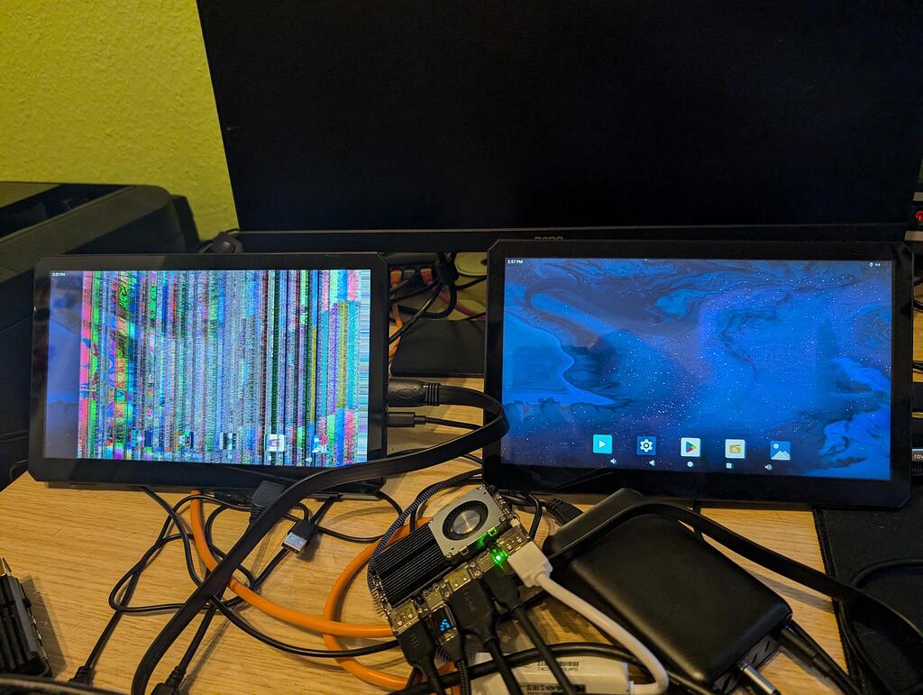 Edge 2 - Android 13 - Image Distorted on Display Connected to Display ...